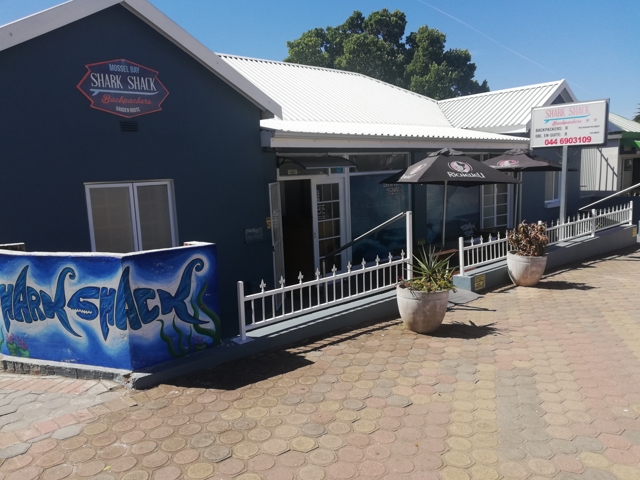 The Shark Shack Backpackers | Mossel Bay